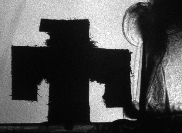 Thin explosive films provide snapshot of how detonations start – LabNews