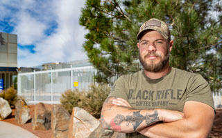 With grit and determination – LabNews