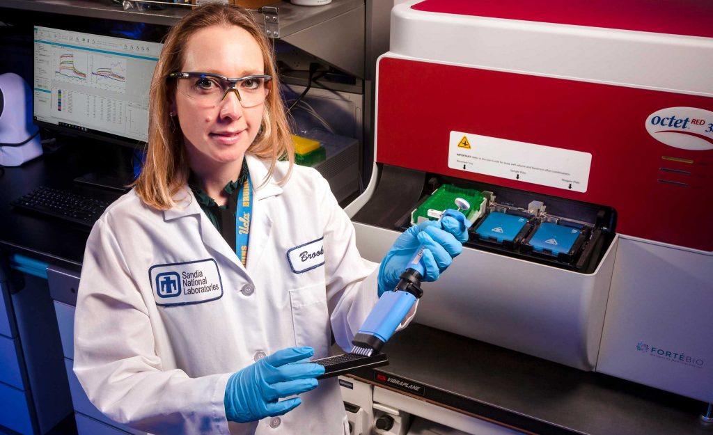 December 10, 2021 – LabNews