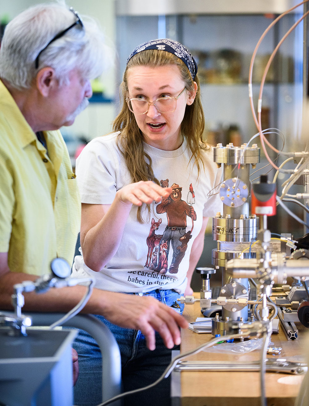 Let’s get cracking – LabNews