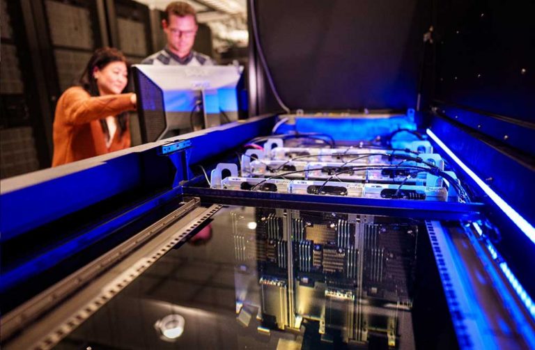 Electrical circuits encased in fluid may reshape data-center design ...