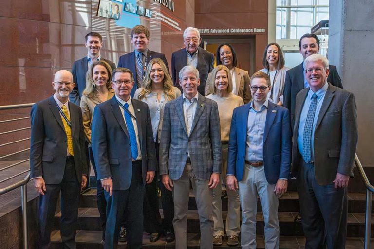 DOE secretary visits Sandia – LabNews