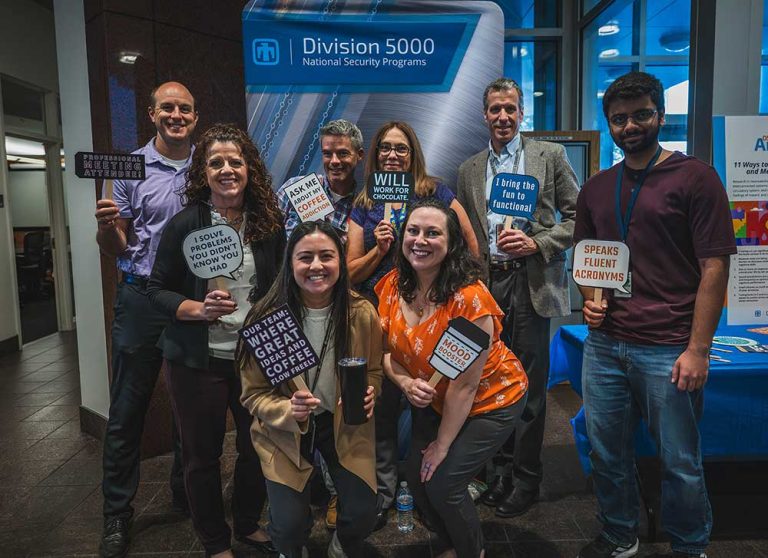 Creativity, generosity on display – LabNews